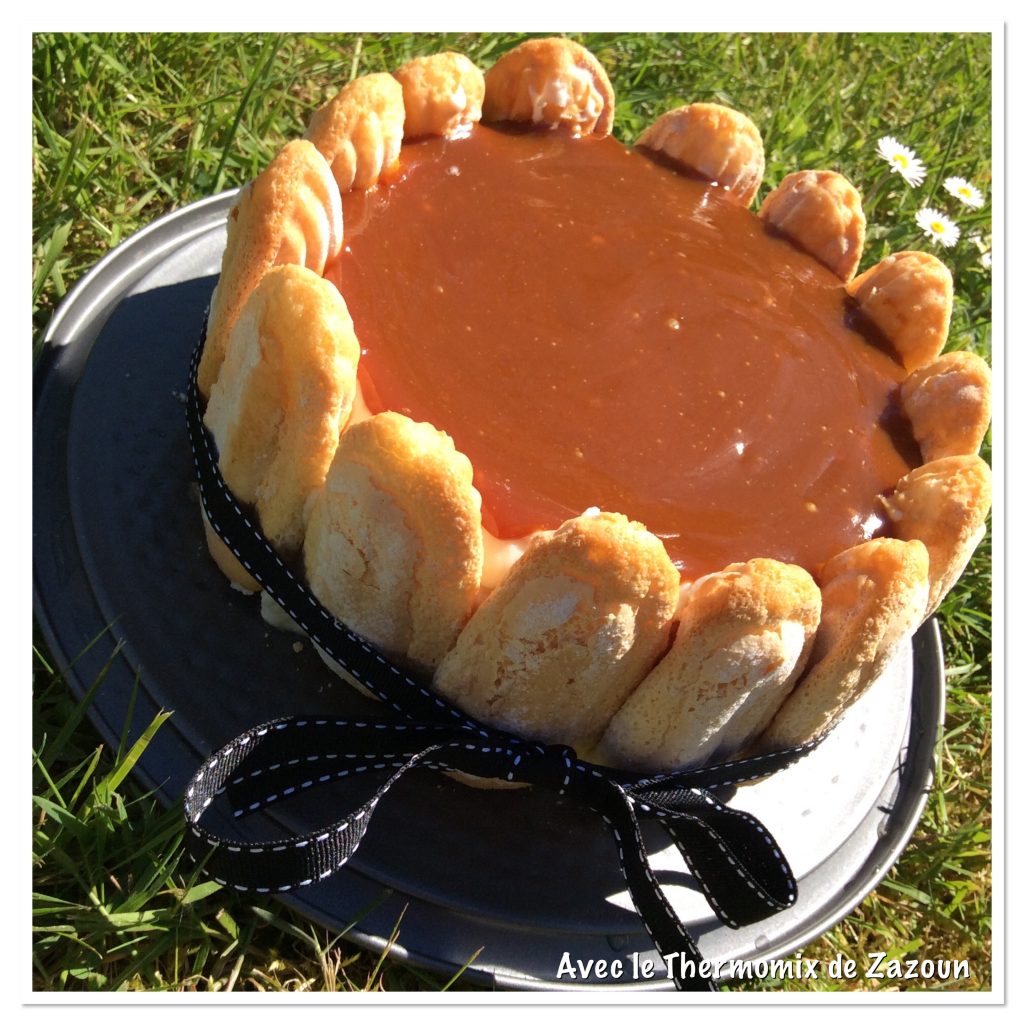 Charlotte mousse de poire, caramel beurre salé ou miroir aux poires ...